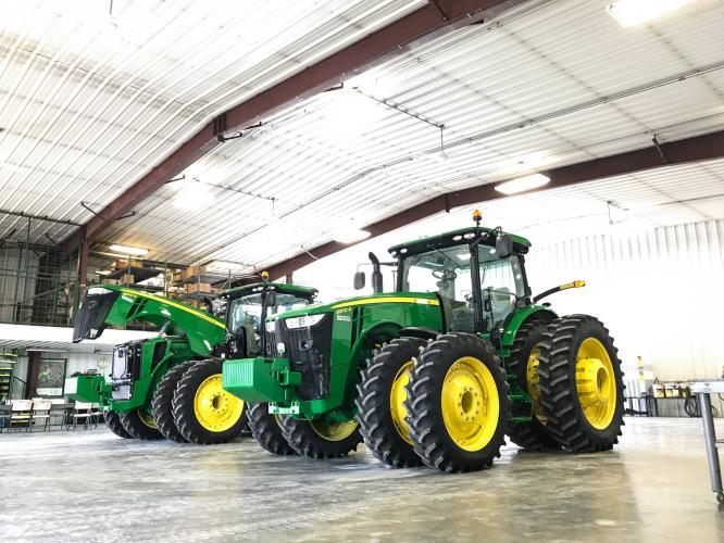 Petersburg, IL Agricultural Equipment | Sloan Implement